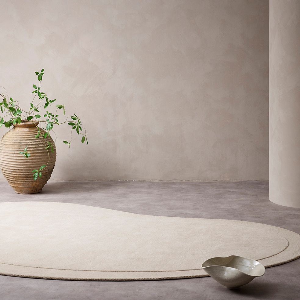 Form - Rug | Danske Møbler